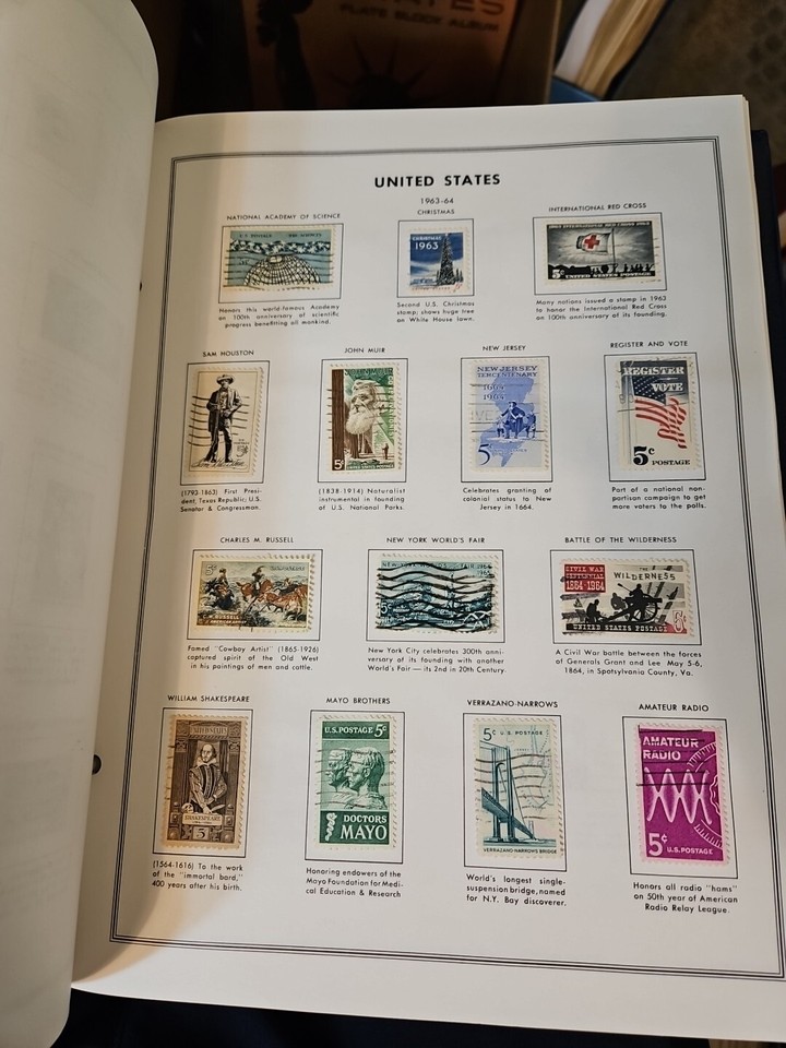 Over 500 Stamps United States Liberty Stamp Album Collection 6E46 | eBay