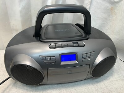 Insignia NS-BCDCAS1 Boombox VTG AM/FM Radio CD Player & Cassette Tape ...