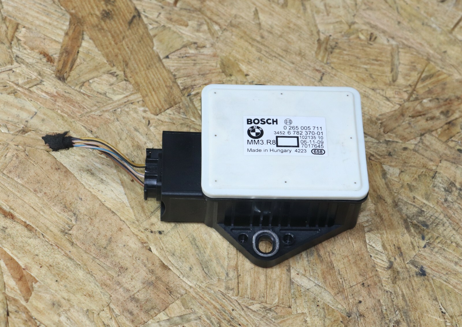 Speed Sensor YAW Rate Module OEM BMW E60 E61 E70 E71 E90 E91 E92 BOSCH ...