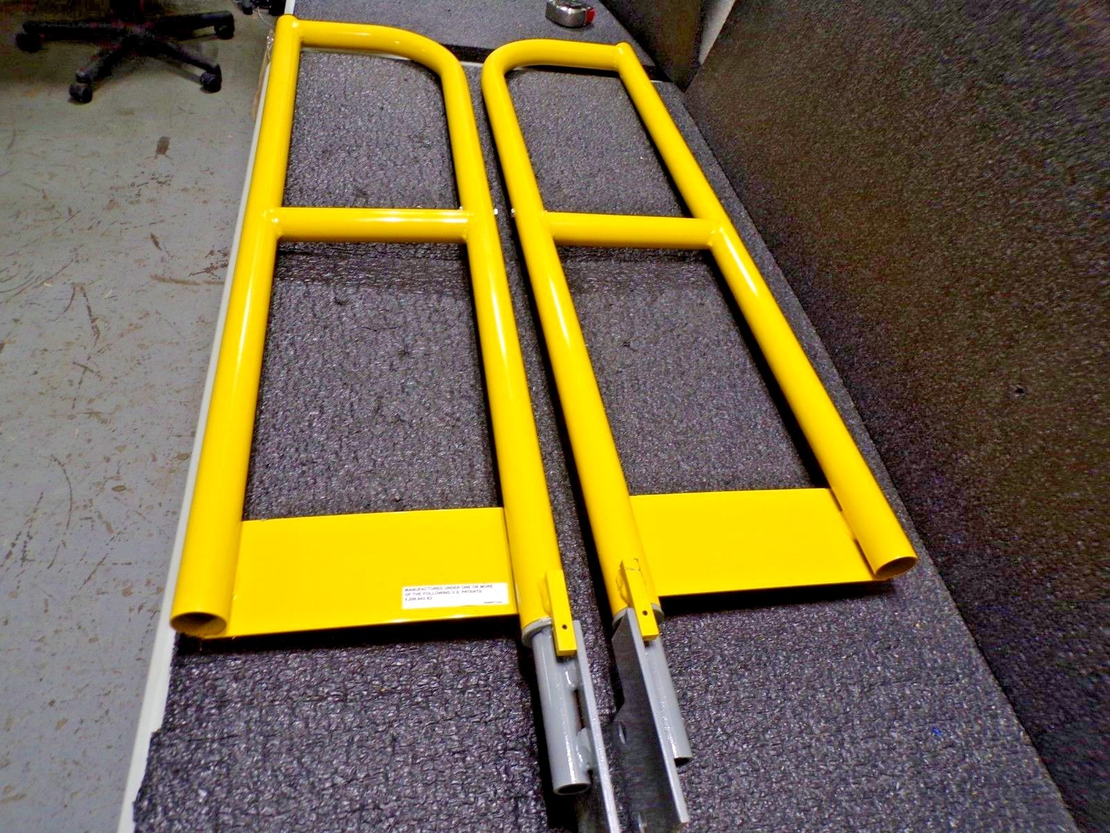 COTTERMAN Front Gate, 47-3/4" Height, 23" Width, 200 lb. Load Capacity ...