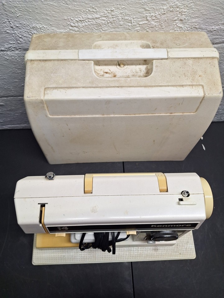 Vintage Kenmore 158 Sewing Machine Sears Model 158.1450280 With Pedal ...