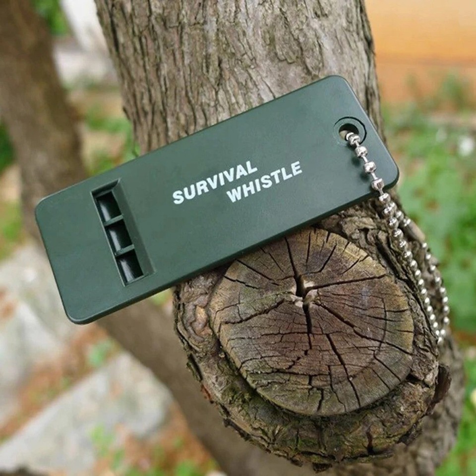 Survival Whistle Plastic Super Loud Emergency Whistle Hiking Outdoor ...