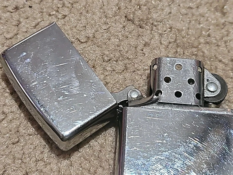 ZIPPO CHROME CIGARETTE LIGHTER 2014 Working Flip Top Good Spark Just ...