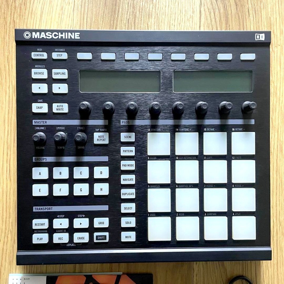 Native Instruments Maschine MK1 with Box / Good Condition / no license ...