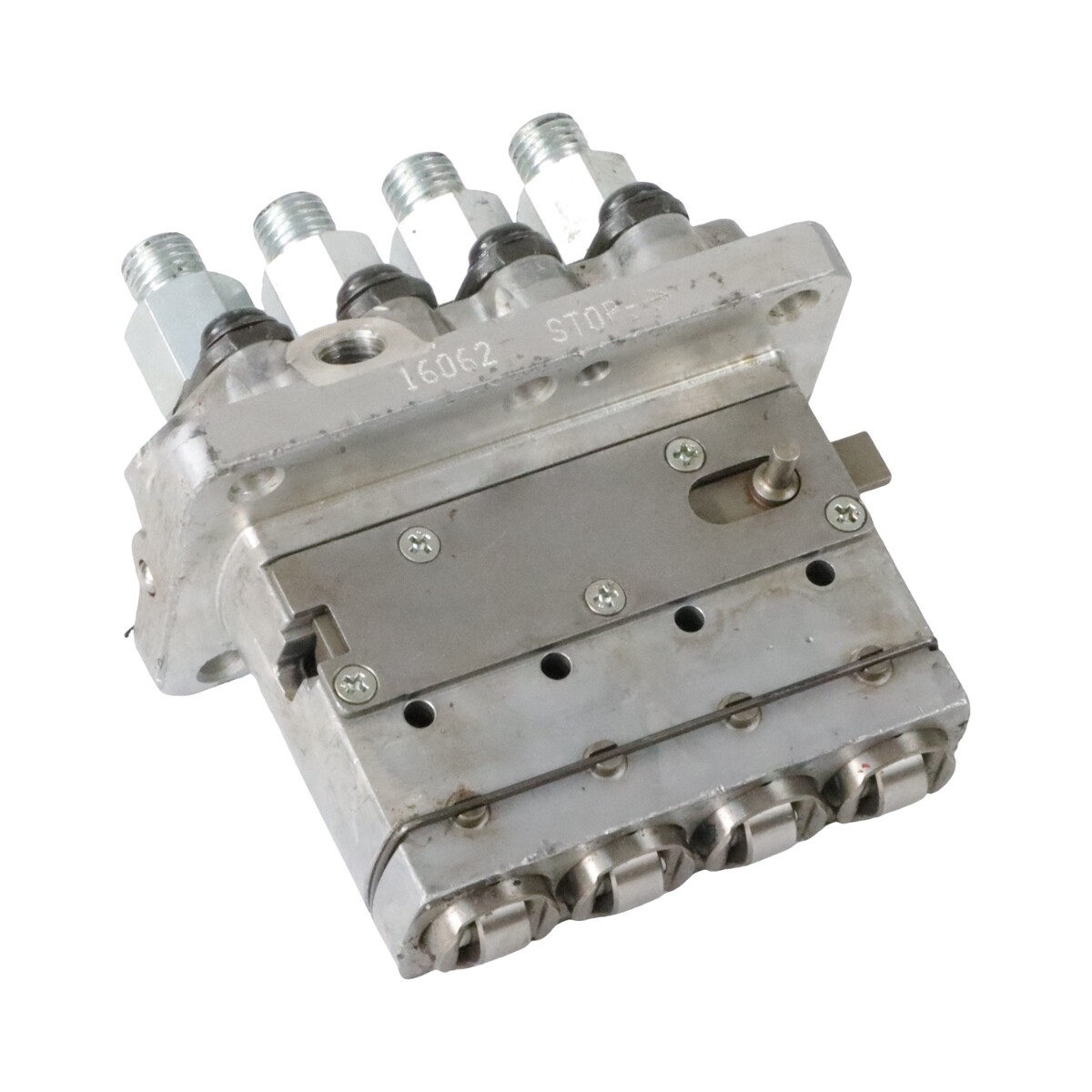 Fuel Injection Pump 16062-51010 16060-51010 For Kubota V1305 V1505 ...