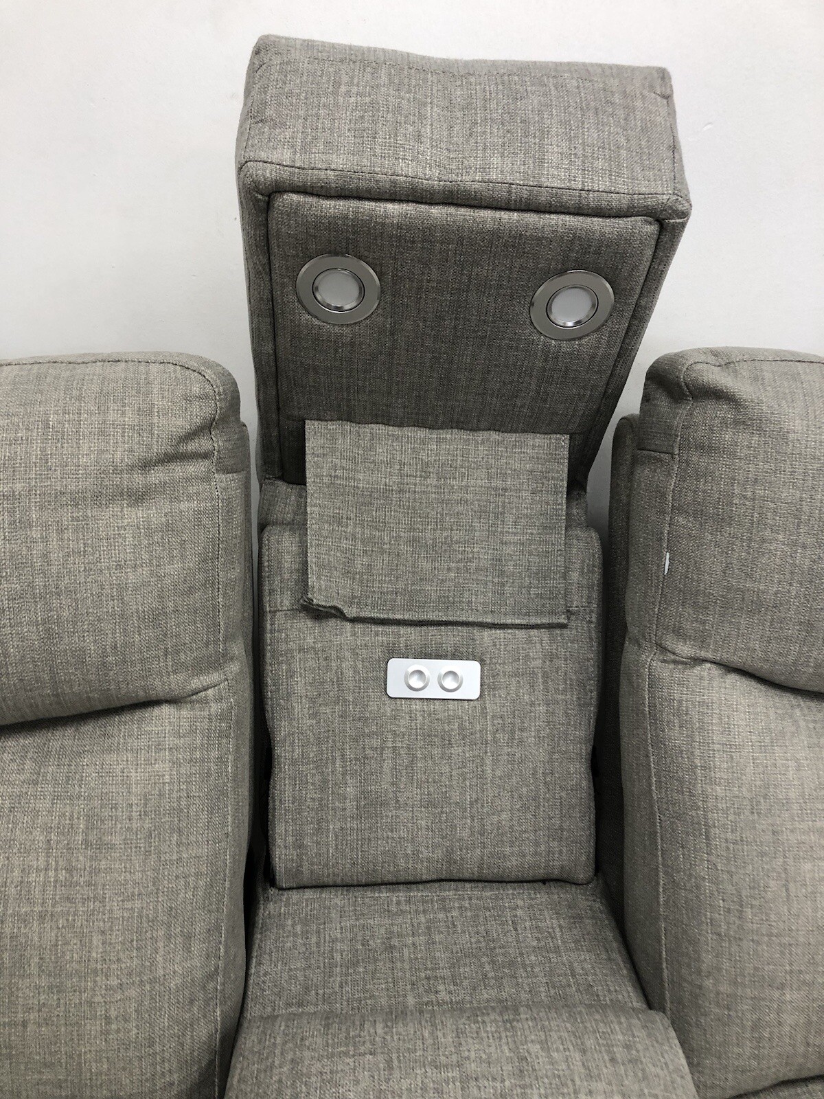 TREK LARGE CORNER SOFA IN GREY FABRIC ELECTRIC USB RECLINER RRP £2199. ...