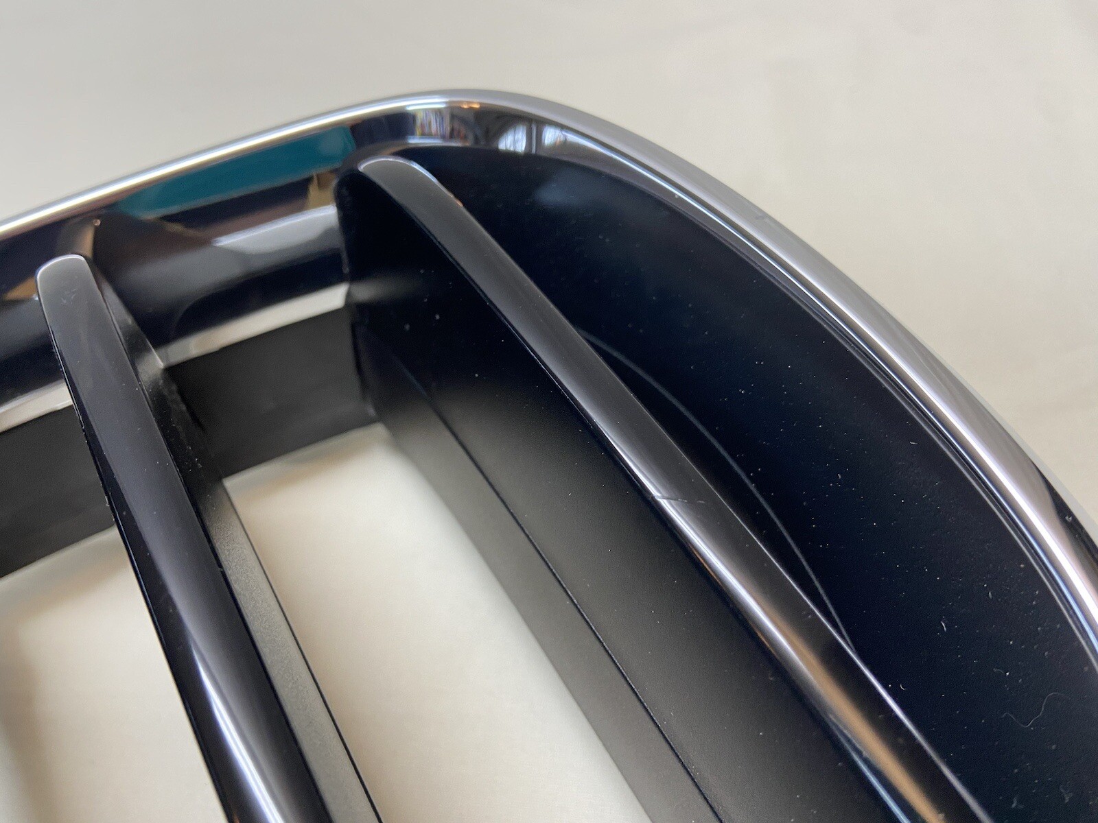 OEM 2014 2015 BMW X6 F16 Right Front Chrome and Black Kidney Grille ...