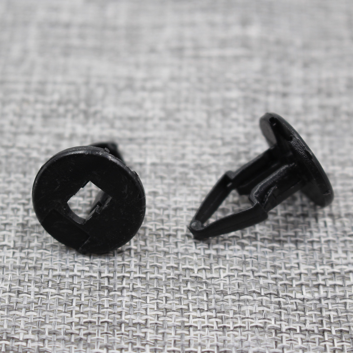 100 Fender Liner Clips Flares Retainer Push-Type Fastener For GMC GM ...