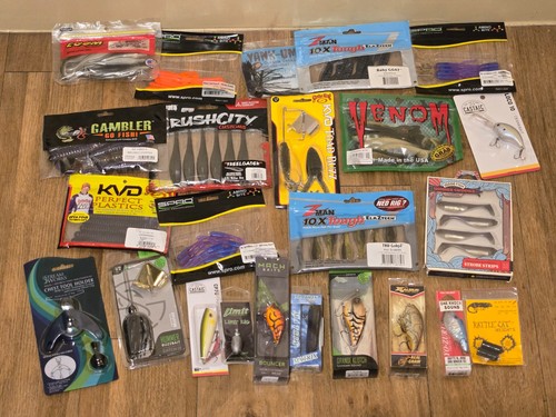Lure Lot - Gambler, Googan Grande Clutch, Yo-Zuri, Spro, Zoom, Mach ...