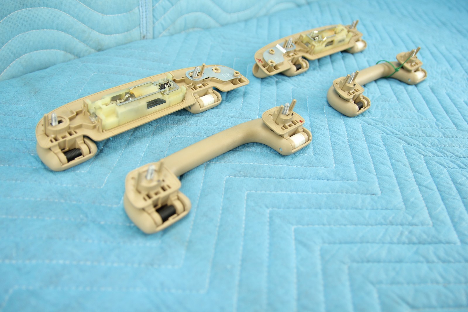 Mercedes GL450 Interior Overhead Grab Handle 4pc Set Tan 2007-2012 OEM ...