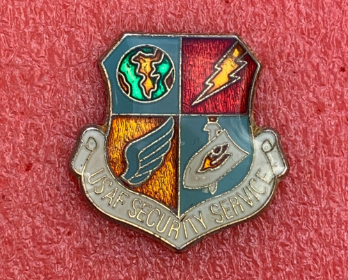 T33 Pins USAF SECURITY SERVICE Air Force Veteran Vintage Lapel pin ...