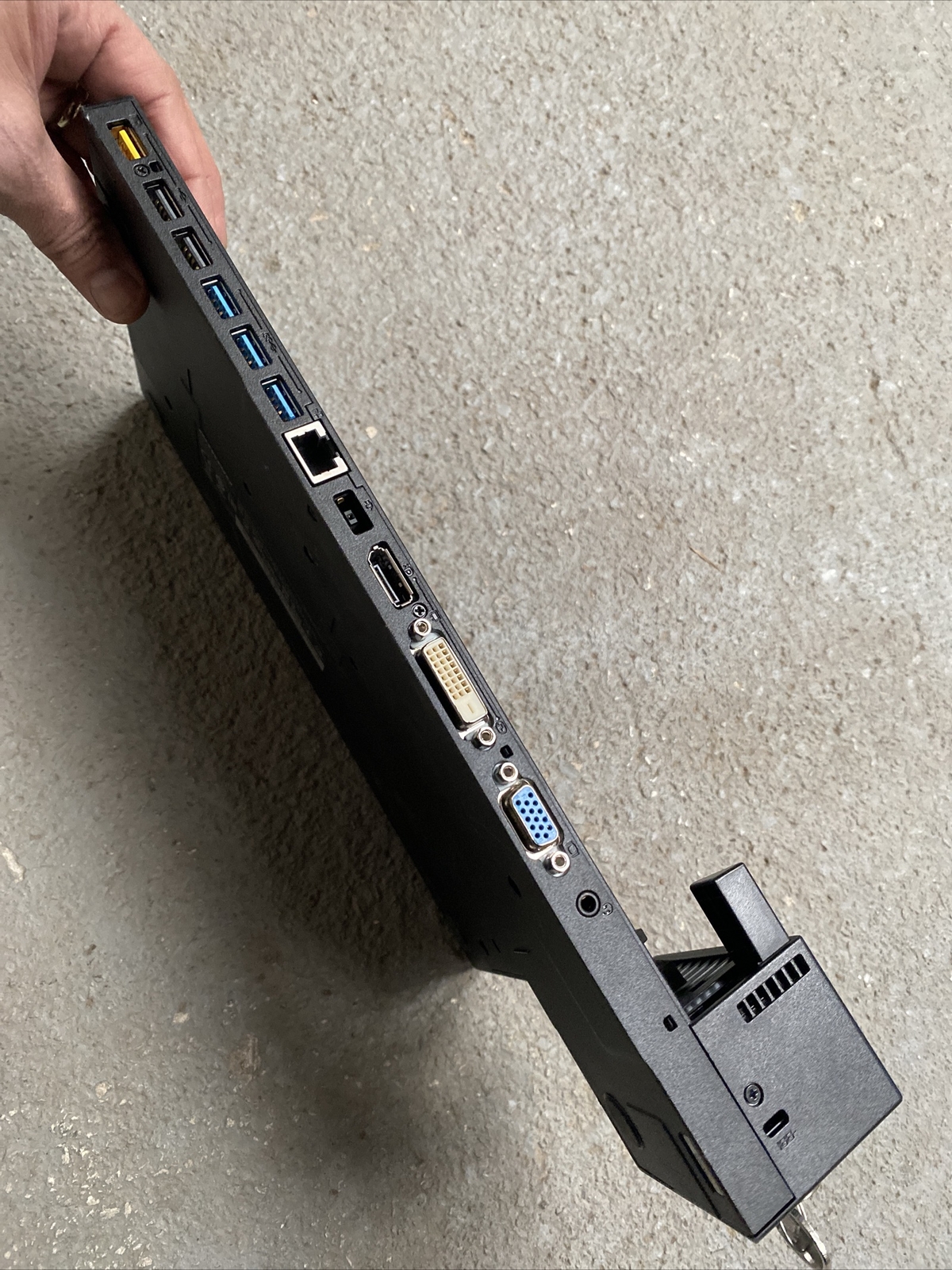 Lenovo ThinkPad Pro Dock Docking Station 40A1 No Key with Psu. | eBay