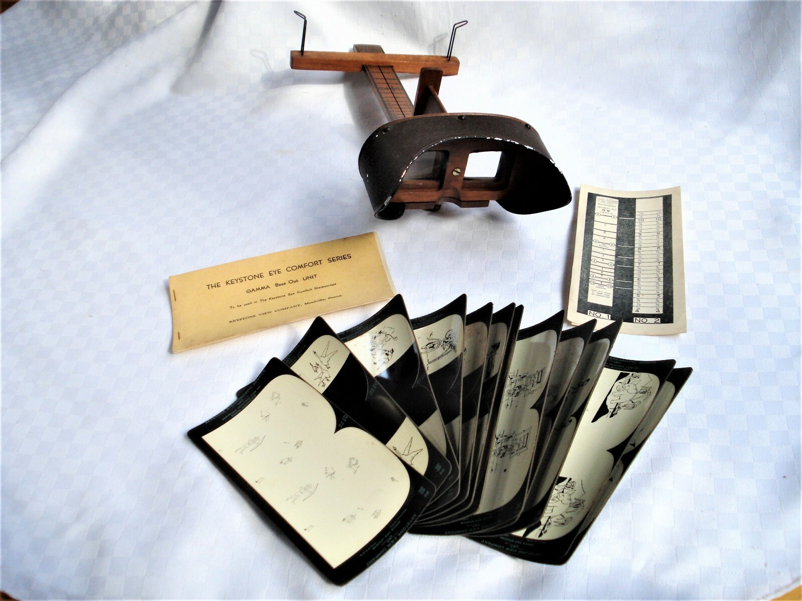 VINTAGE KEYSTONE EYE COMFORT STEREOSCOPE STEREO VIEWER AND PERCEPTION ...
