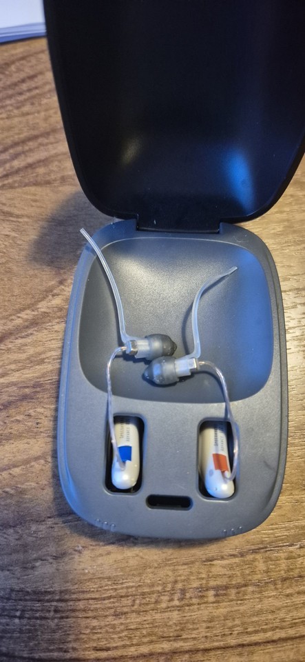 Pair of Specsavers Advance RIC LI Rechargeable Hearing Aids with ...