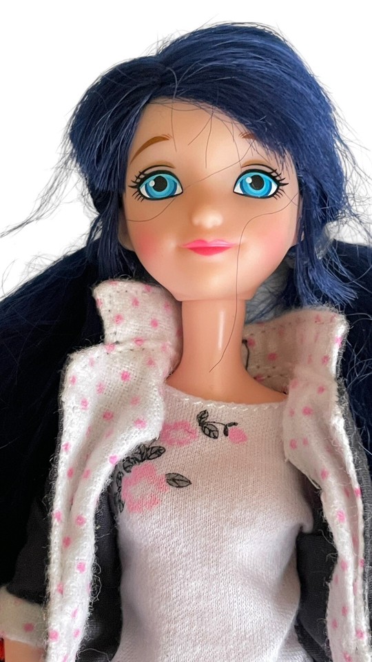 Bandai Miraculous Lady Bug Marinette Doll Action Figure Zag Heroez ...