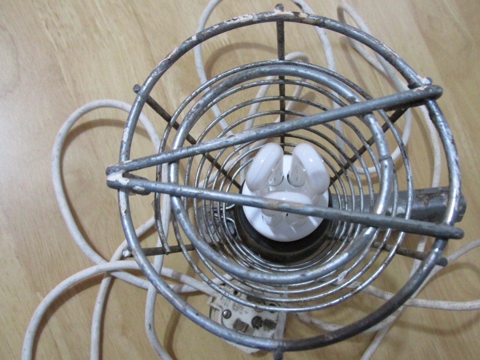 Vintage Briticent Gripper Hand Lamp, Inspection Light Clip-on, Retro ...