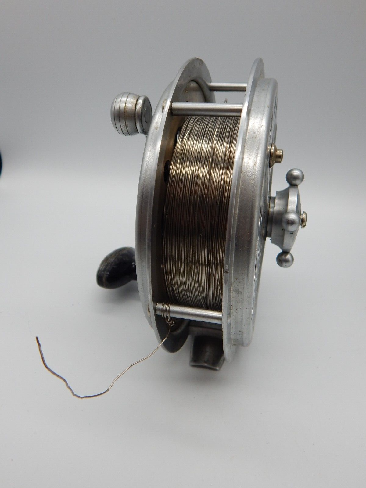 No. 3178 PFLUEGER PAKRON FLY FISHING REEL SINGLE ACTION W/ NEW MONEL ...