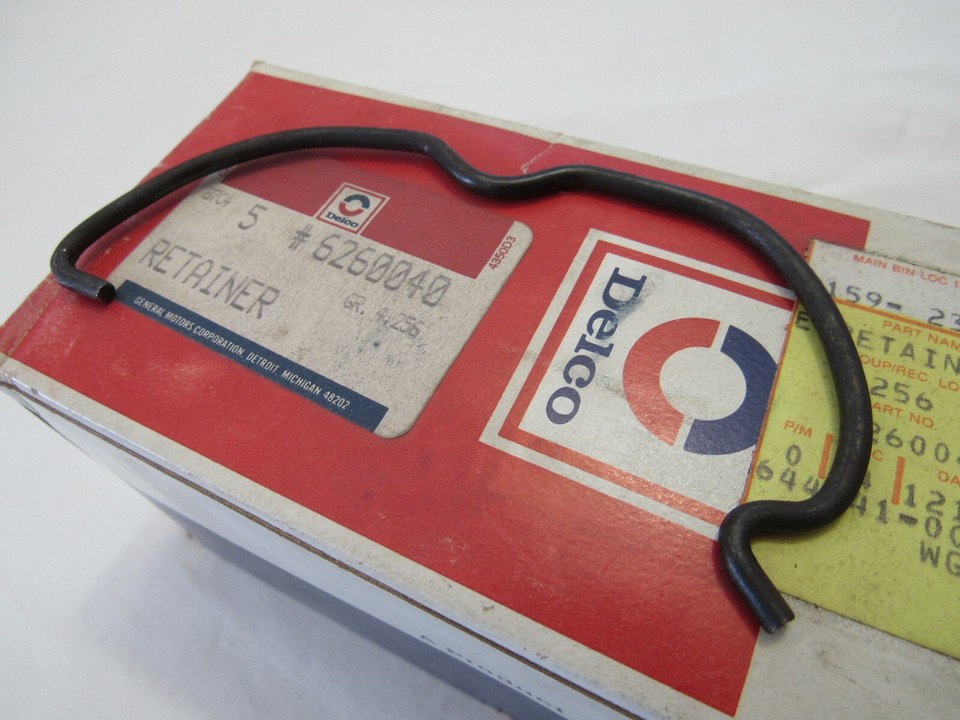 NOS 1969-1981 Chevy Pontiac Olds TH350 Trans Governor Cover Retainer GM ...