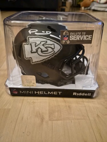 Patrick Mahomes Salute To Heroes Authenticated Mini-Helmet | eBay