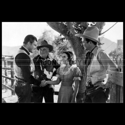Photo F.023257 BUSTER CRABBE JUNE MARTEL JOHN PATTERSON (FORLORN RIVER ...