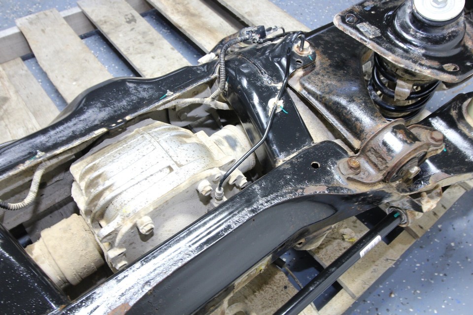 10-15 CHEVY CAMARO SS OEM REAR DIFFERENTIAL DIFF CRADLE SUBFRAME AXLES ...