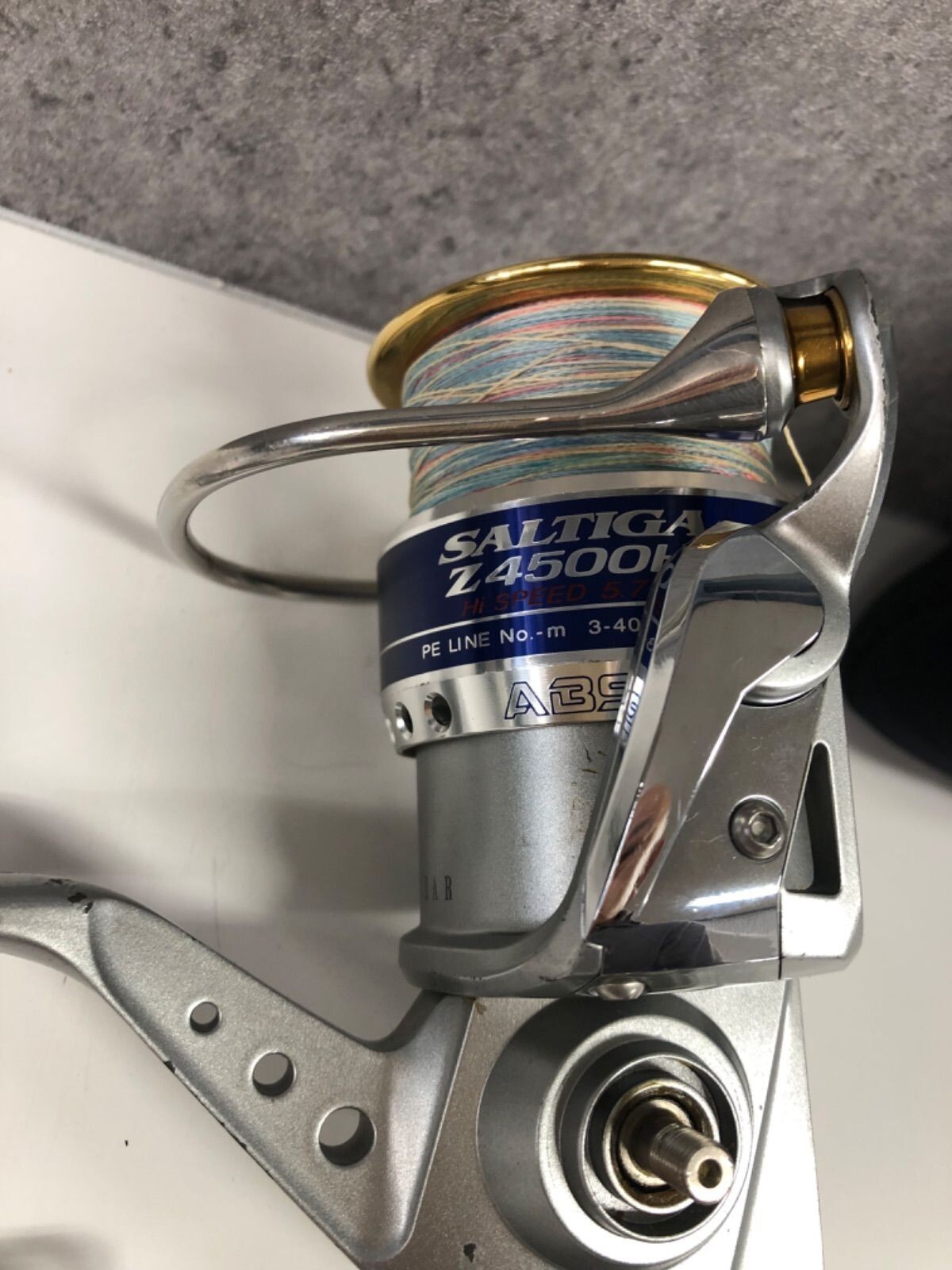 DAIWA SALTIGA Z 4500H Spinning Reel color silver fishing outdoor ...