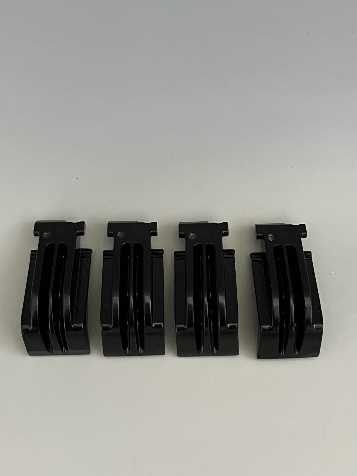 Original Genuine OEM New Set Of 4 Yakima Size Large Railgrab Car Roof ...