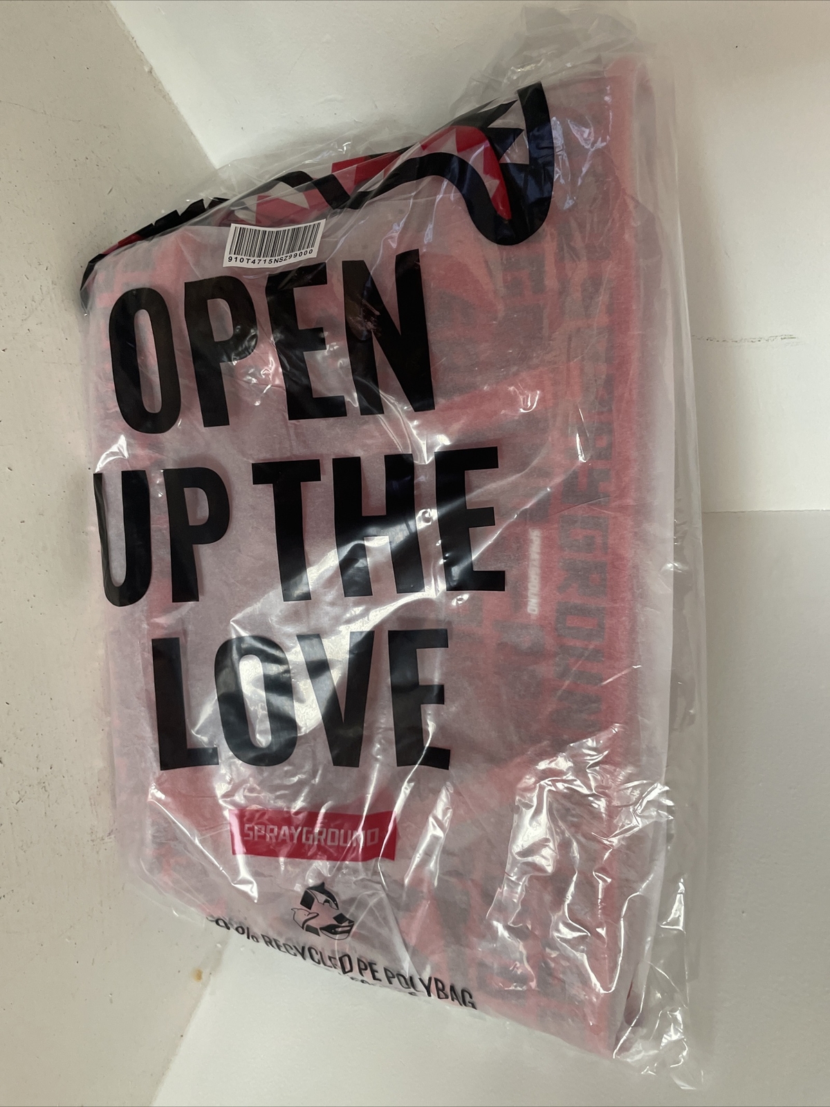 SPRAYGROUND+COLOMBIA+INFINITY+RED+SPLIT+SHARK+-+BITE+TOTE for sale ...