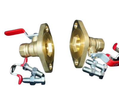 Outdoor Wood Isolation Flange Kit-Free Floating 1 1/4" FNPT Set of (2 ...