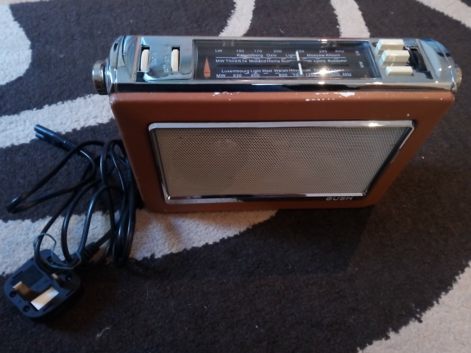 BUSH TR130 VHF Transistor Radio | eBay UK