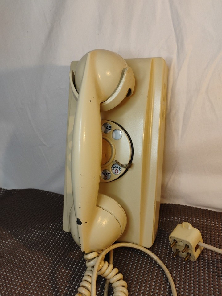 🔥Vintage Northern Electric CREAM Rotary Wall Telephone 1950s? | eBay