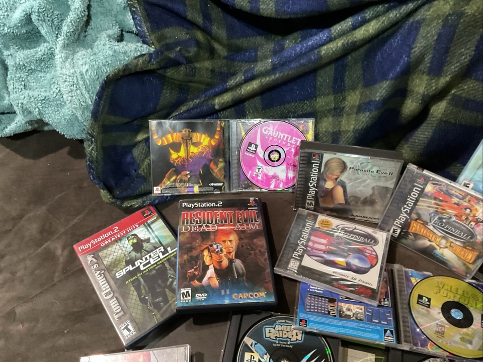 Several Vintage Top Collectables mostPS1 Games RE,FF, A Few PS2 , & 3 ...