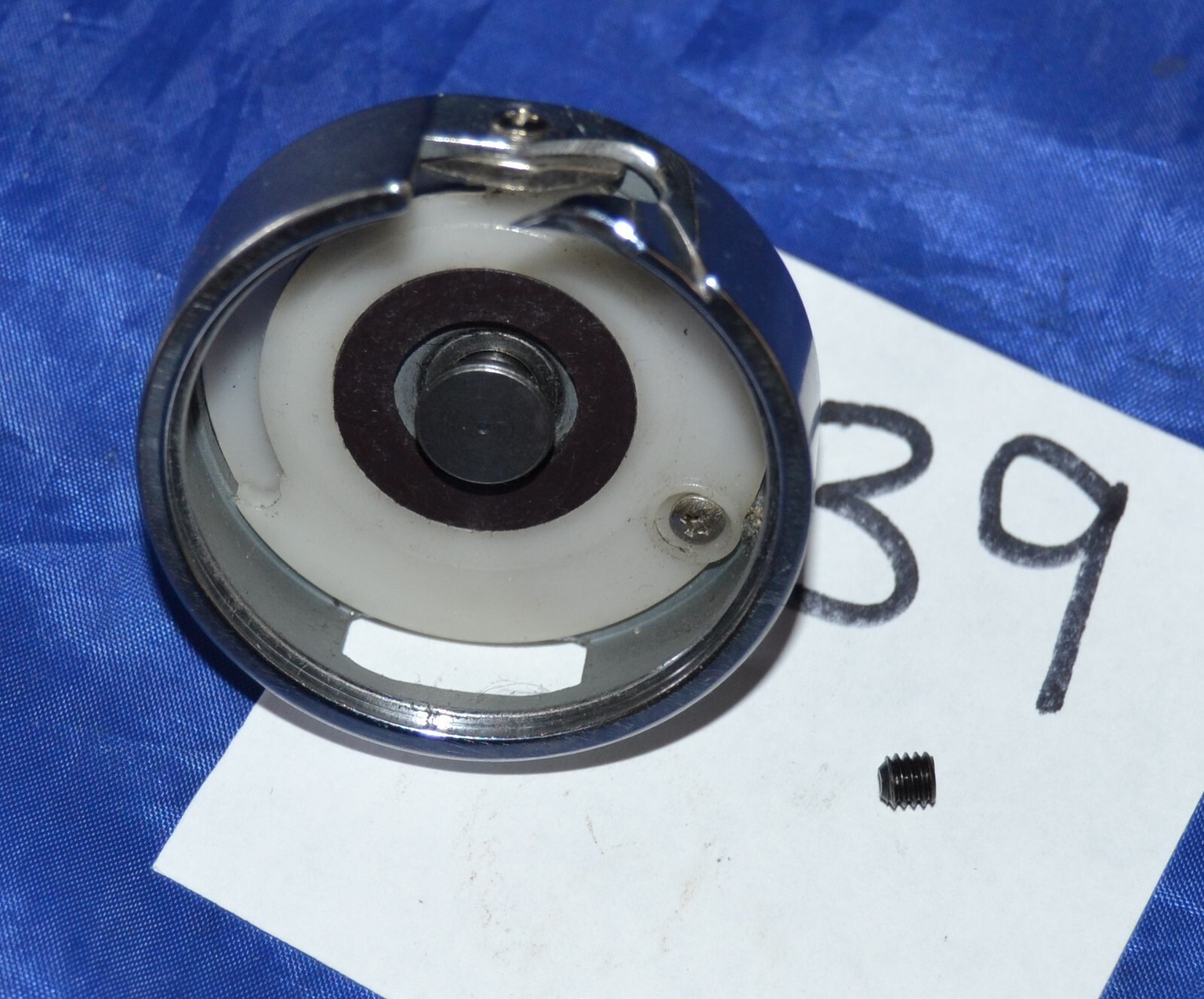 SINGER QUANTUM XL-100 EMBROIDERY FREE-ARM SEWING MACHINE USED PARTS FOR ...