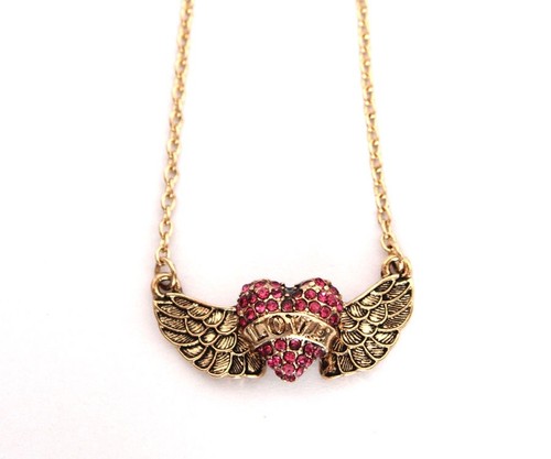 Sumni New Retro Vintage Fashion Cute Wing Pink Diamond Heart Short ...