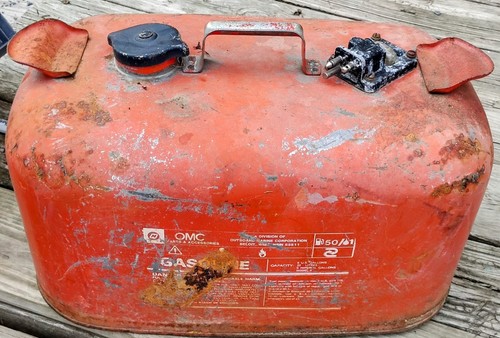Vintage 5 Gal OMC Outboard Motor Boat Marine Gas Tank/Fuel Can~Johnson ...