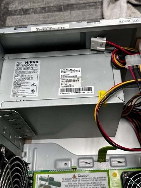SUN Blade 2500 Silver 1x 1.6GHz 8GB 1x146GB XVR-600 DVD Type-7 Keyboard ...