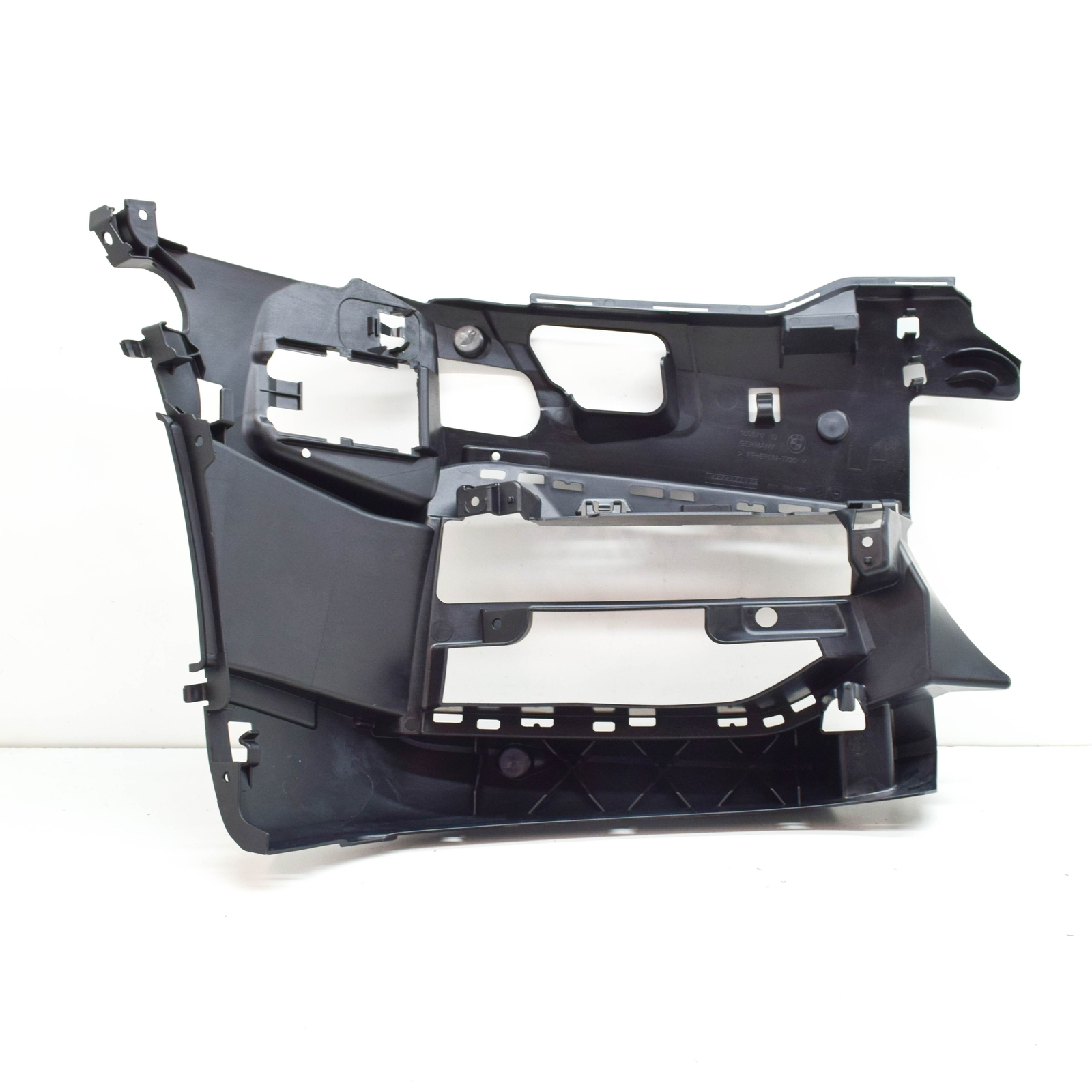 BMW 5 G30 Nebelscheinwerferhalter vorne rechts 51118064967 8064967 NEU ...