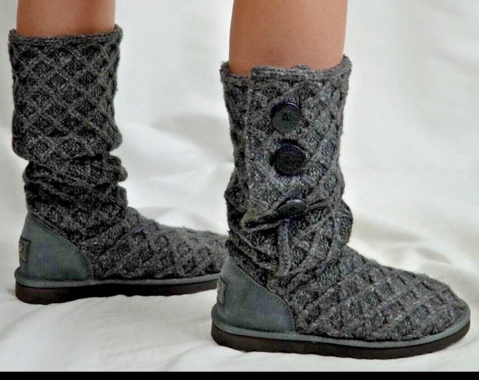 Ugg Lattice Cardy Sweater Boots Size 8 Grey 3066 Button Detail Fold ...