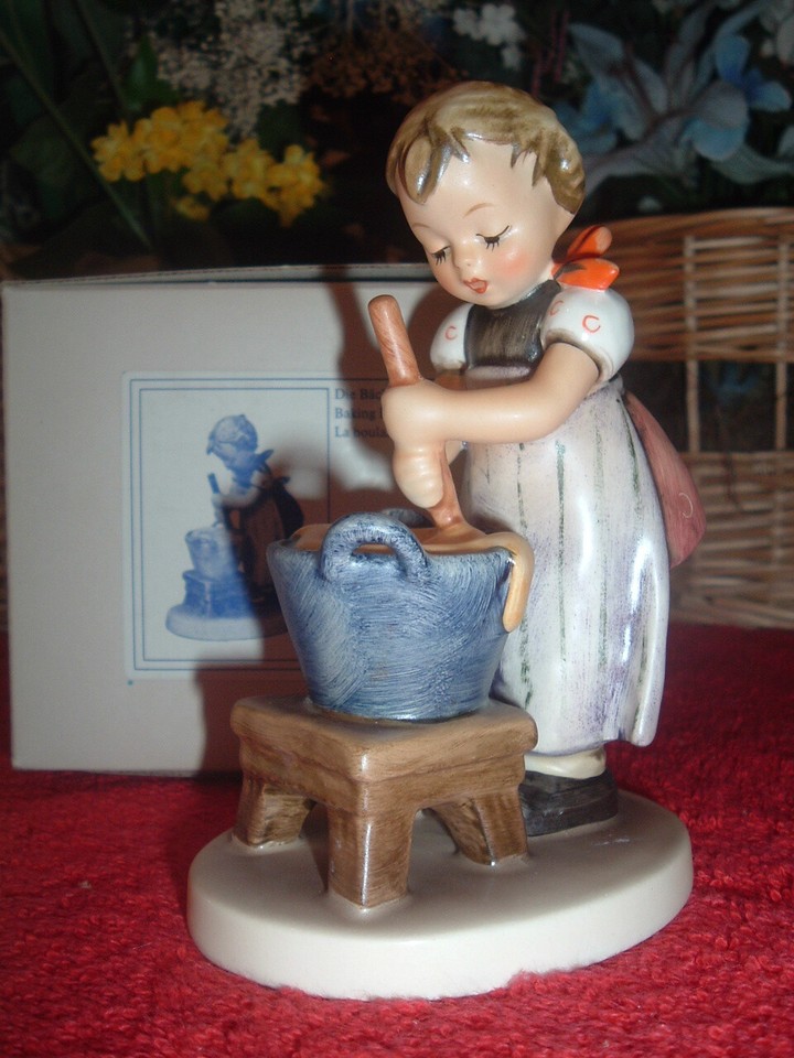 HUMMEL Baking Day, #330, TMK-6, NEW, Mint, w/Original Box | eBay