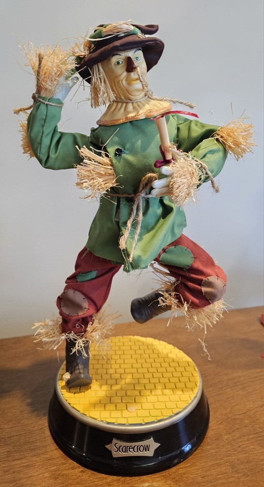 Wizard of Oz Scarecrow Collectible Animated Figure. WORKS | eBay