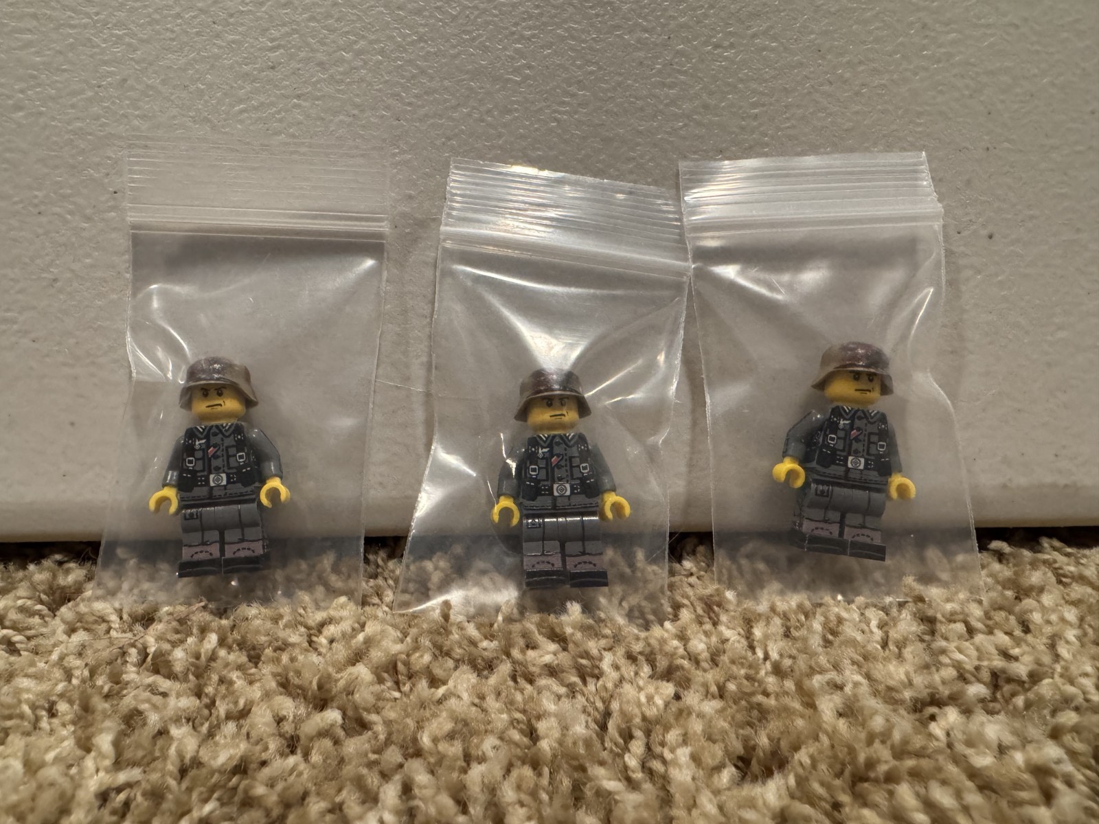 Lego Brickmania WWII Deutsch Rifleman - set of 3 | eBay
