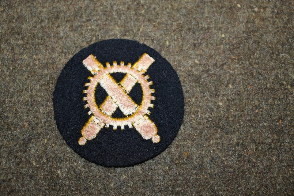 Original WW2 German Navy Artillery Mechanic EM's Black Wool Uniform ...