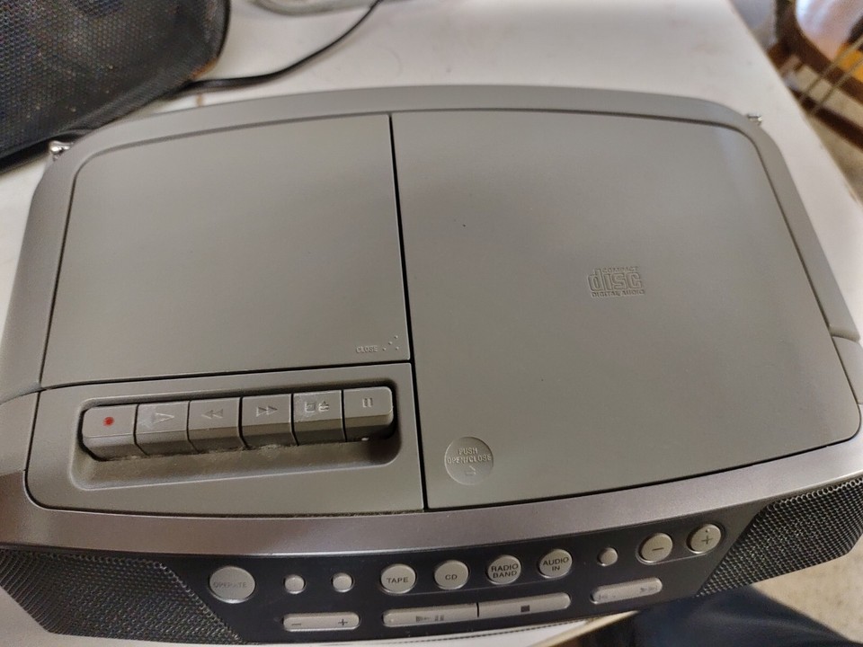 SONY CFD-S05 CD, Radio, Cassette Recorder - Portable Boombox | eBay