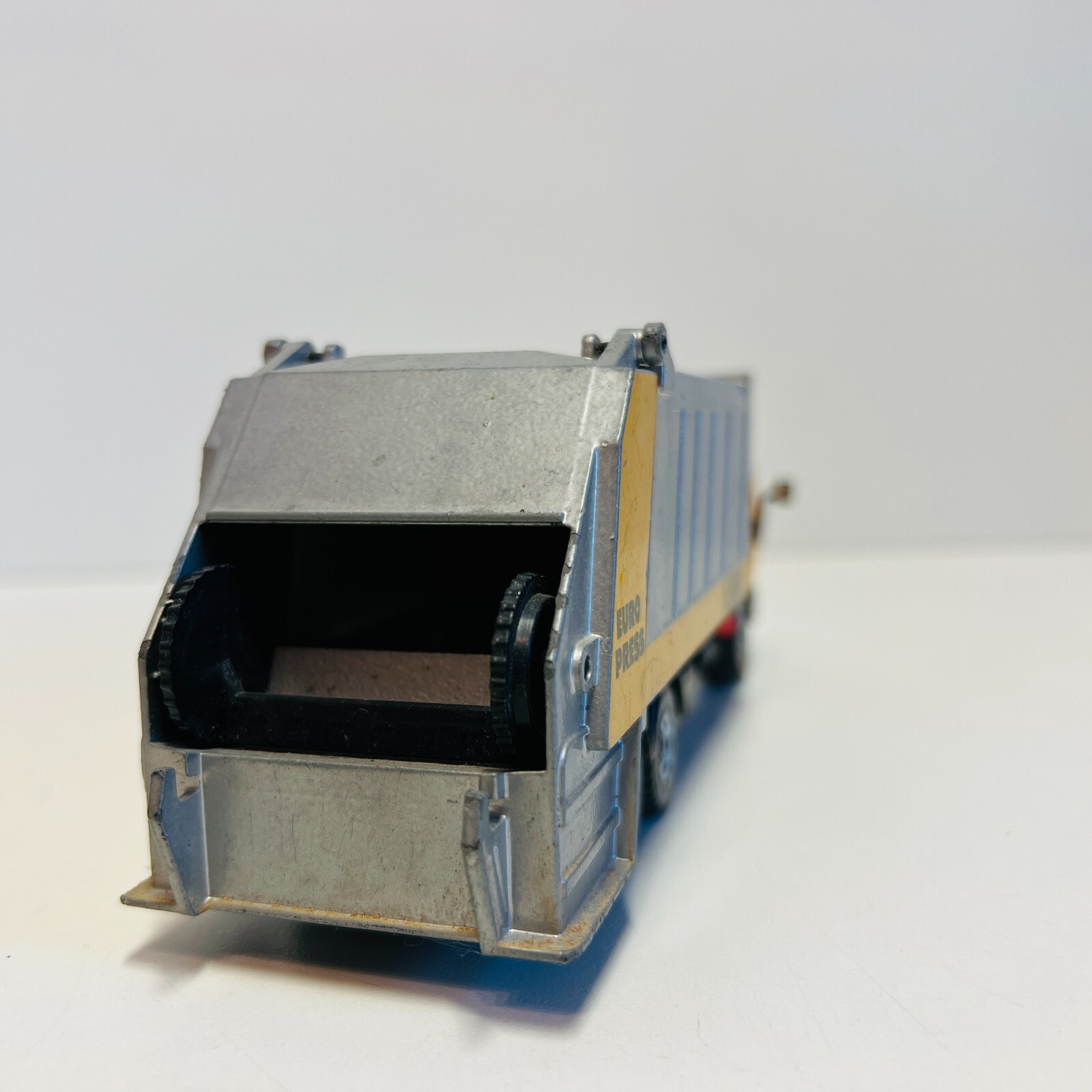 SIKU - KSG Euro Press Müllwagen Müllabfuhr - 17,5 cm lang - Mittelmäßig ...