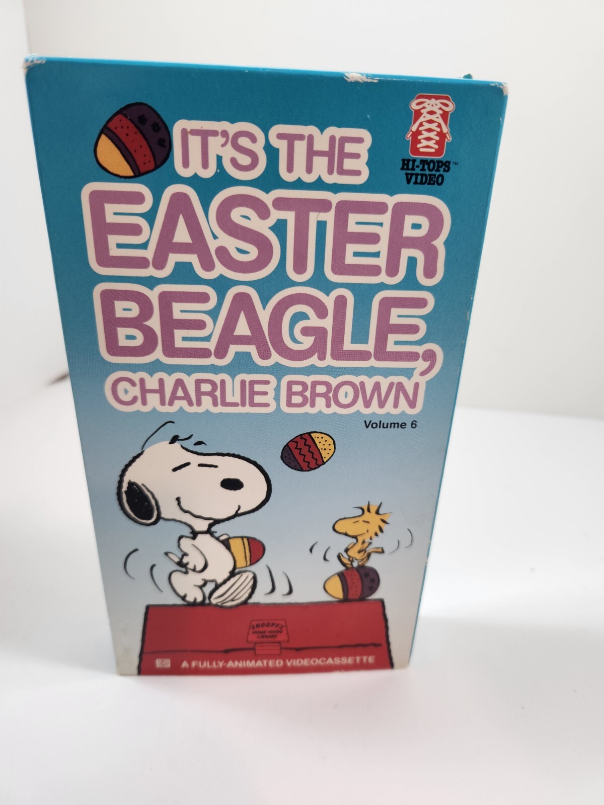 It's the Easter Beagle Charlie Brown VHS Video Tape Classic Snoopy ...