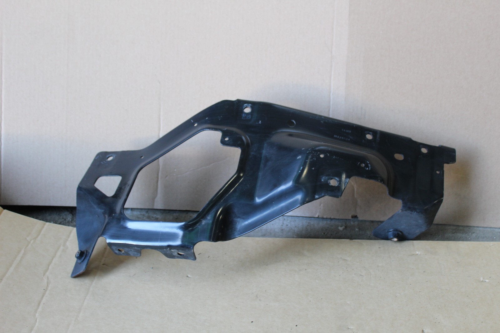 Genuine Front LH Drivers Side Bumper Impact Bar Bracket 84539974 | eBay
