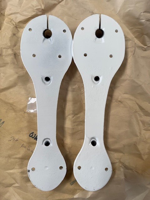 NOS Sure Grip *White Magnesium* Magnum speed roller skate plates only ...