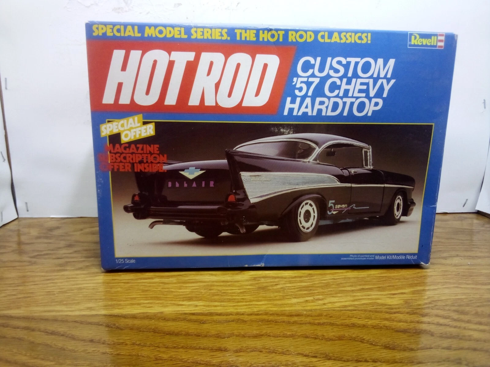 Revell Hot Rod Custom 57 Chevy Hardtop Model 1/25 Scale Model Kit 7123 ...