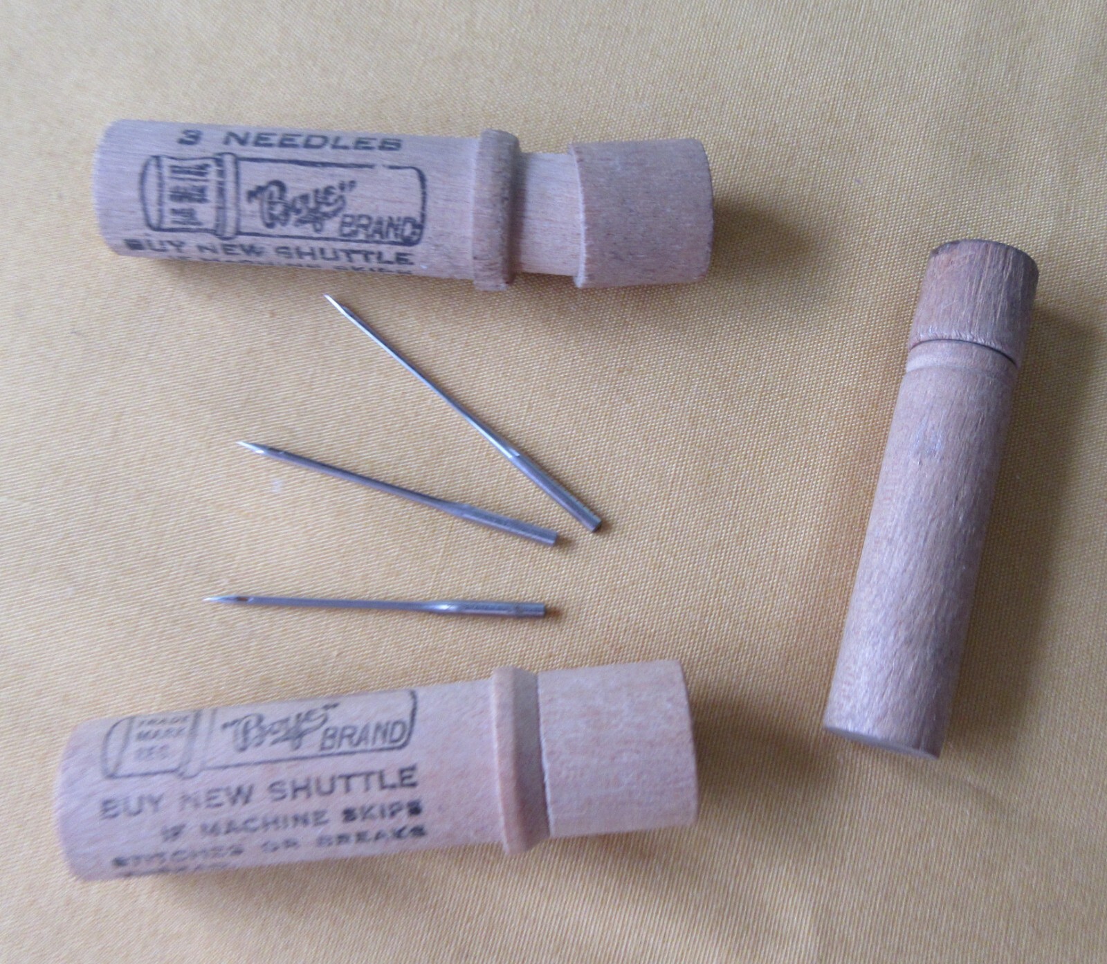 Boye Needle Co. Sewing Machine Wooden Tubes ~ 2 large Boye and 1 Small ...