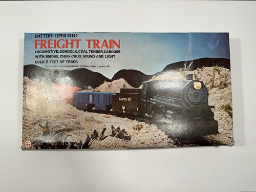 VINTAGE *NEW* Battery Operated Plastic Freight Train Sound Light 8 ...